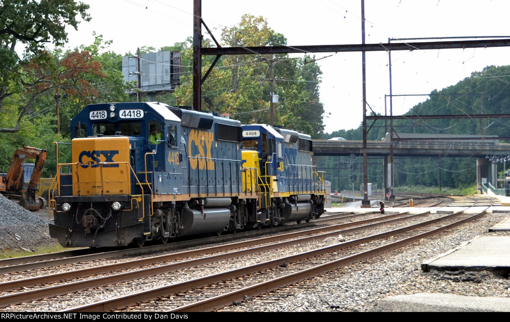 CSX GP38-2S 4418 leads C964-08